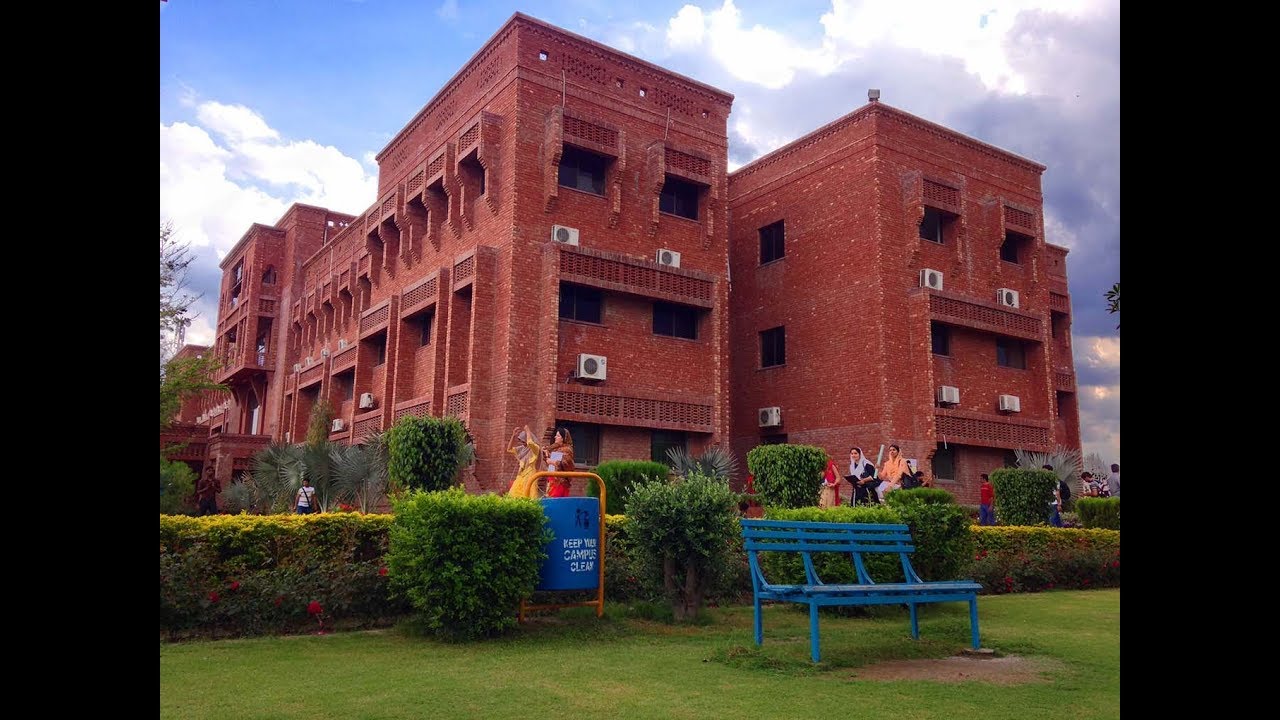 LIFE IN COMSATS UNIVERSITY SAHIWAL Youtube Videos University Life life-in-comsats-university-sahiwal-youtube-videos-university-life