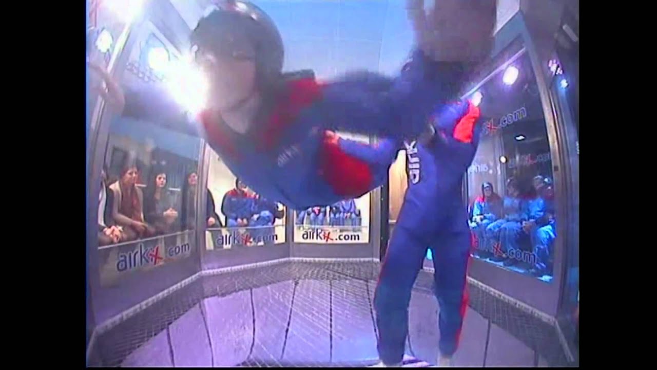 FUNNIEST INDOOR SKYDIVING VIDEO EVER!!! - YouTube