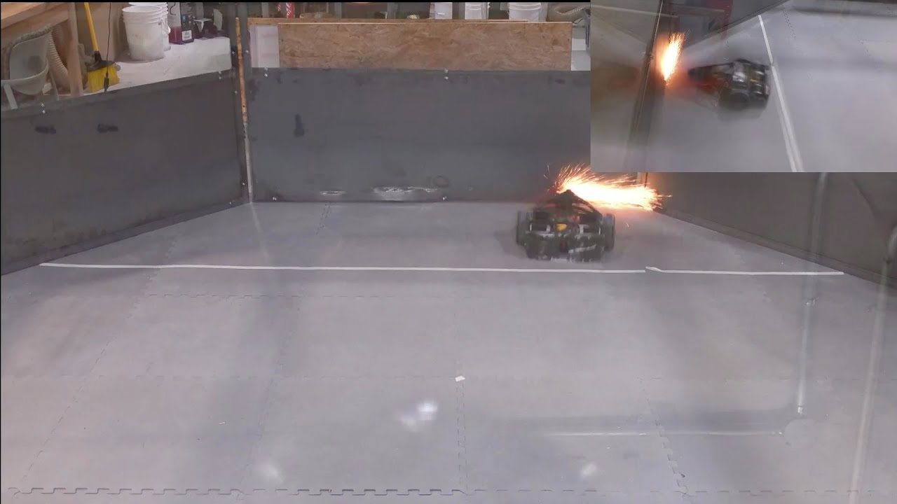 University of Tennessee 2023 Battlebots Cage - YouTube