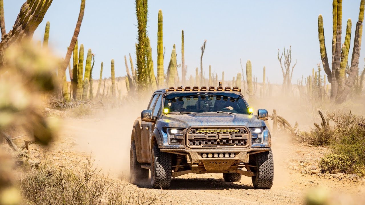 Ford Raptor Run 🌵90ish+ mph - YouTube