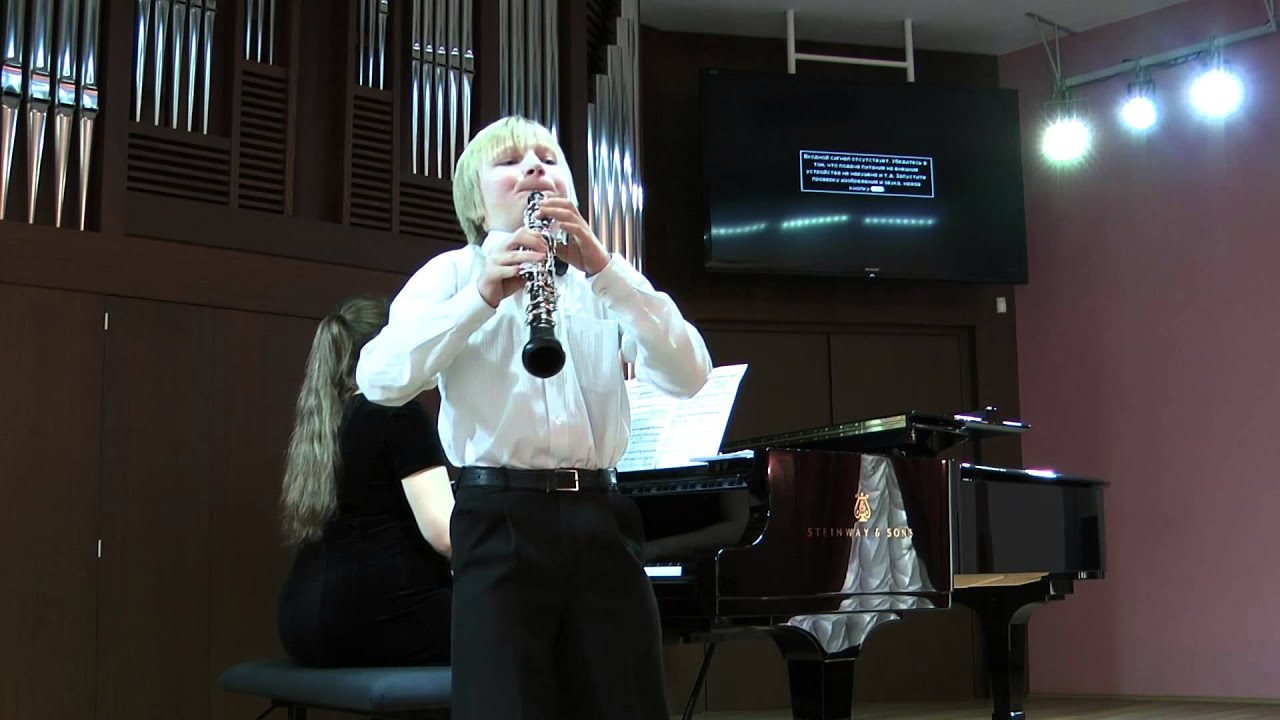 E.Bozza - Fantaisie Italienne - Andrey Varlamov - YouTube