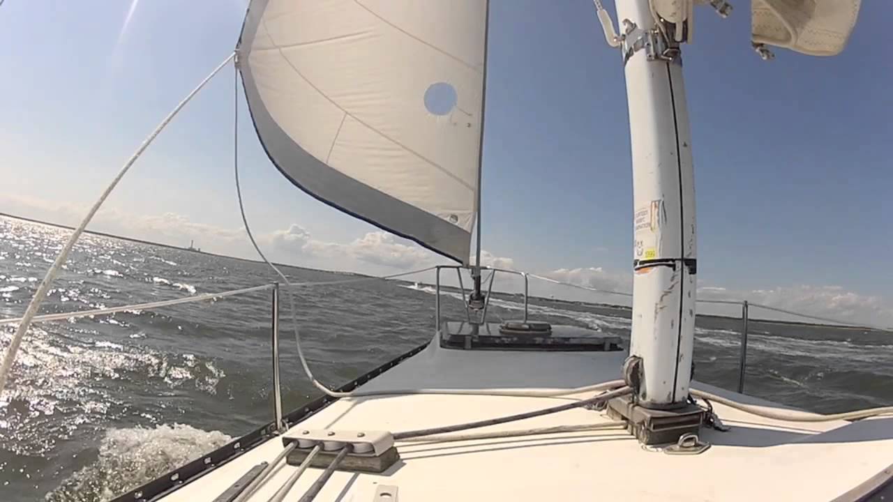 Seidlemann 245 Sail The Front - YouTube