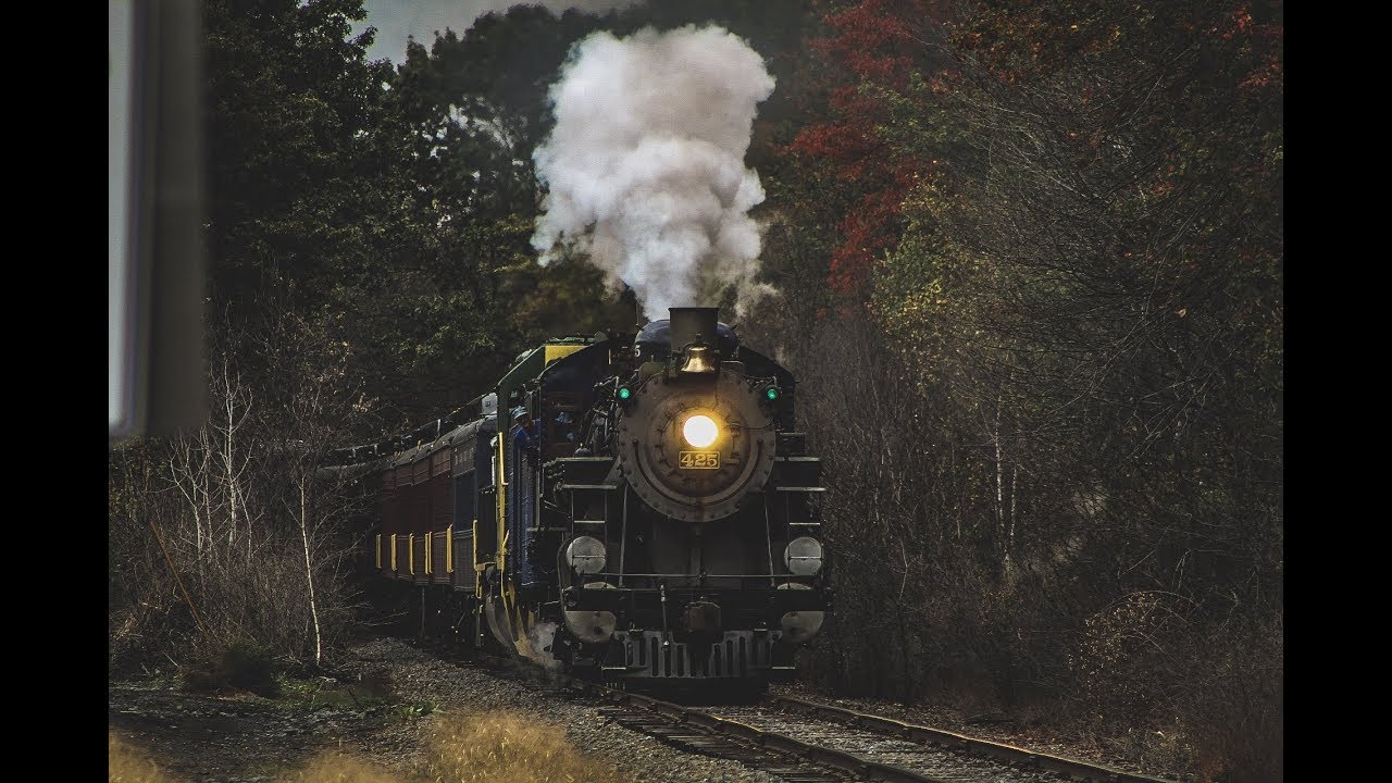 RBMN 425 Fall Foliage w/ RDC's, and RBMN GP39RN's - YouTube