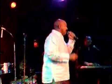 Comuniquemonos - Oscar D'Leon - YouTube