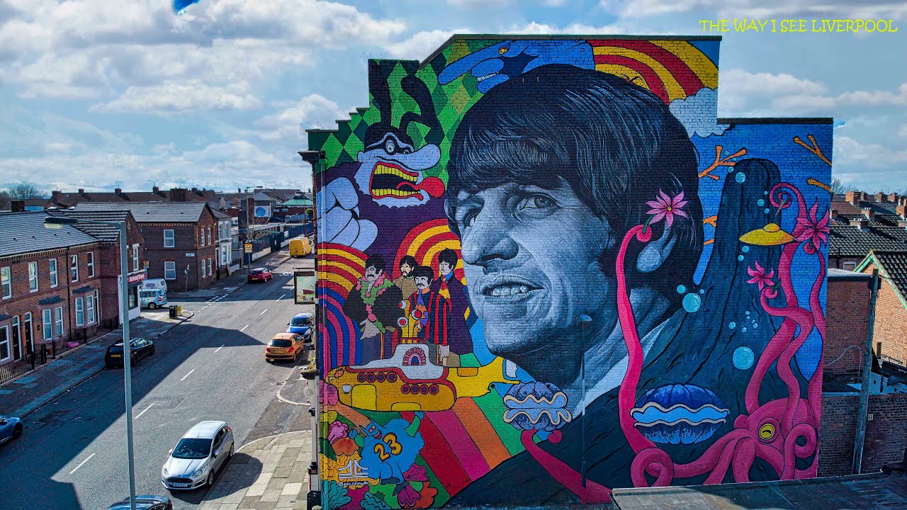 Huge mural of #RingoStarr is unveiled. #Liverpool #Liverpool8 - YouTube