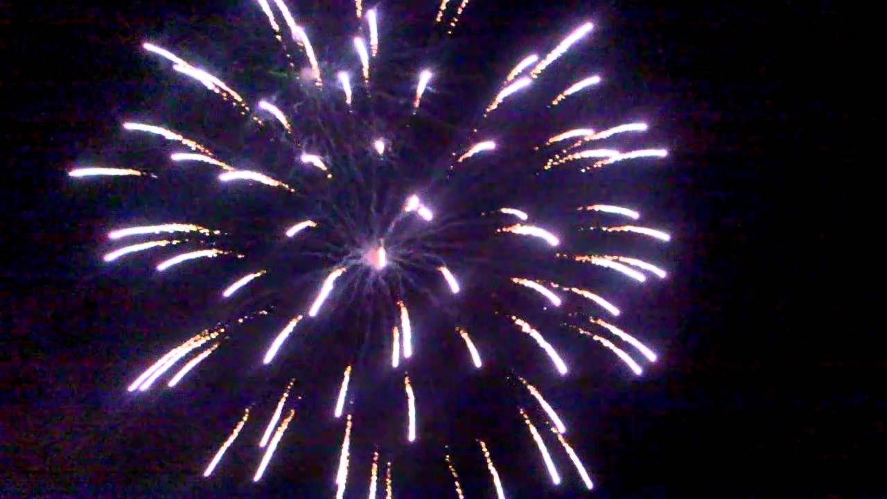 kilmarnock fireworks 2010 prt1.mp4 - YouTube