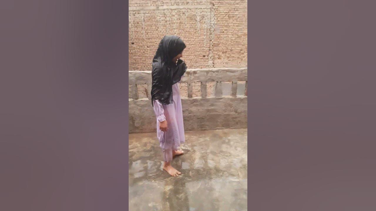 sardiyon ki Pahli Barish - YouTube sardiyon ki Pahli Barish - YouTube