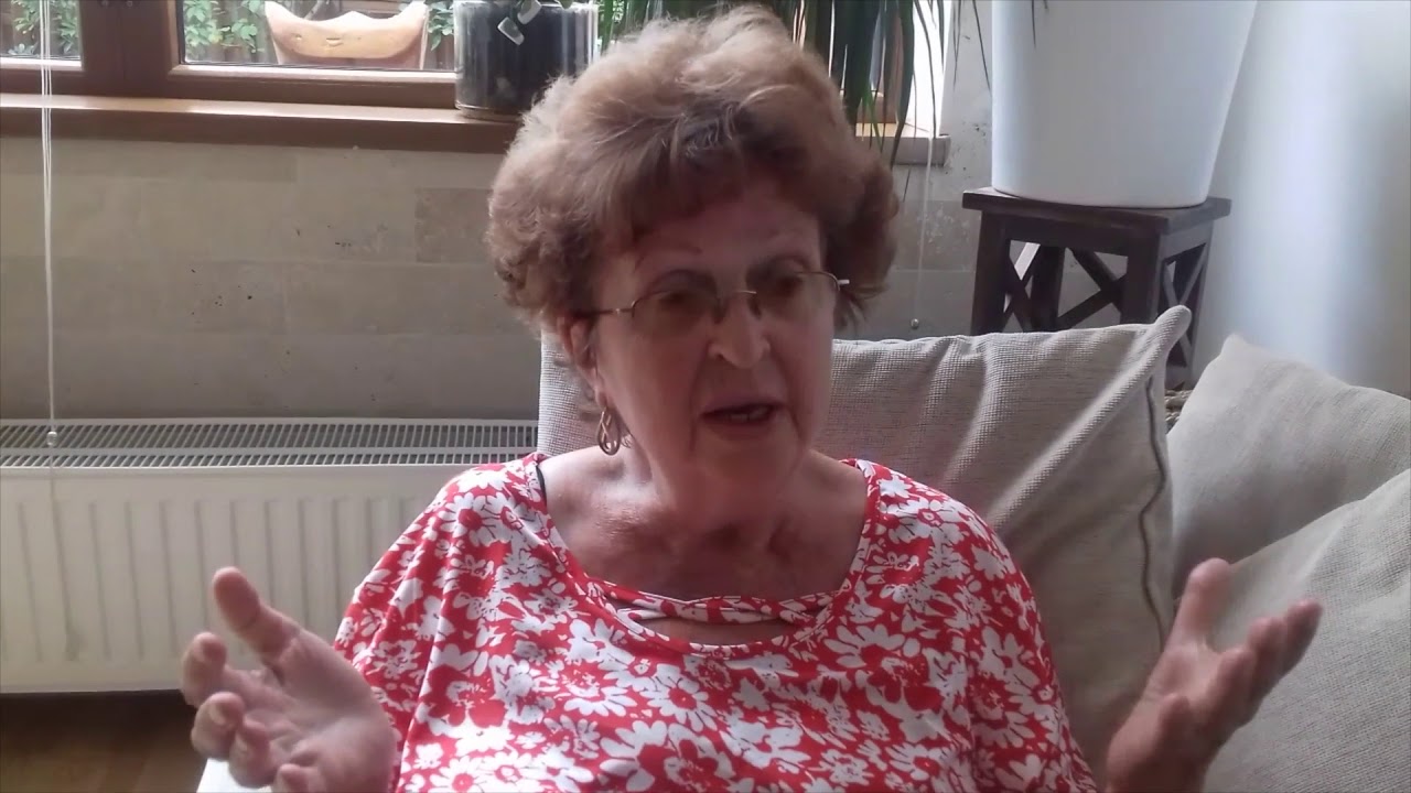 Cartea „Țup, IMPOSIBIL e doar un cuvânt” prezentată de bunica Vali ...