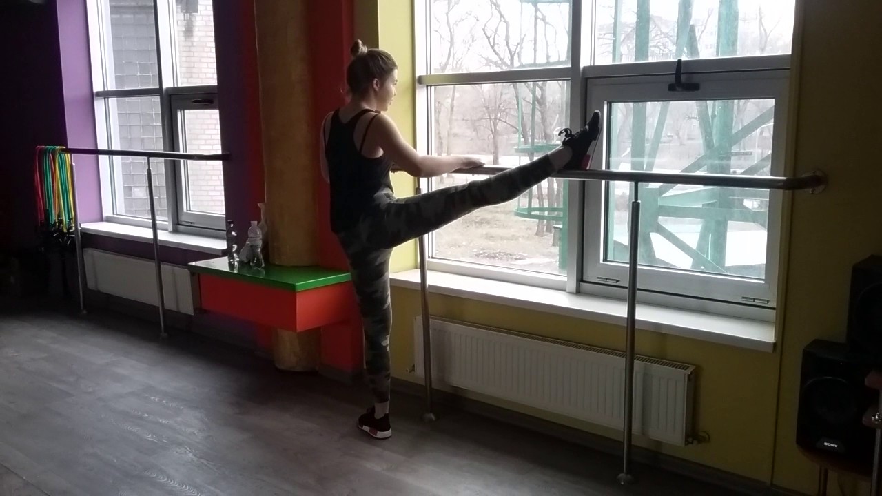 Stretching for a center split in a ballet barre - YouTube
