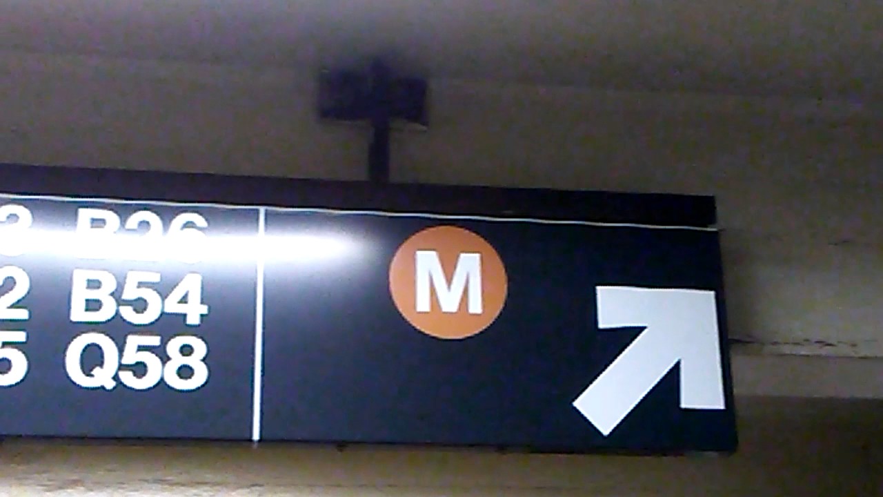 Brown (M) Train!!!!!!!!!! - YouTube