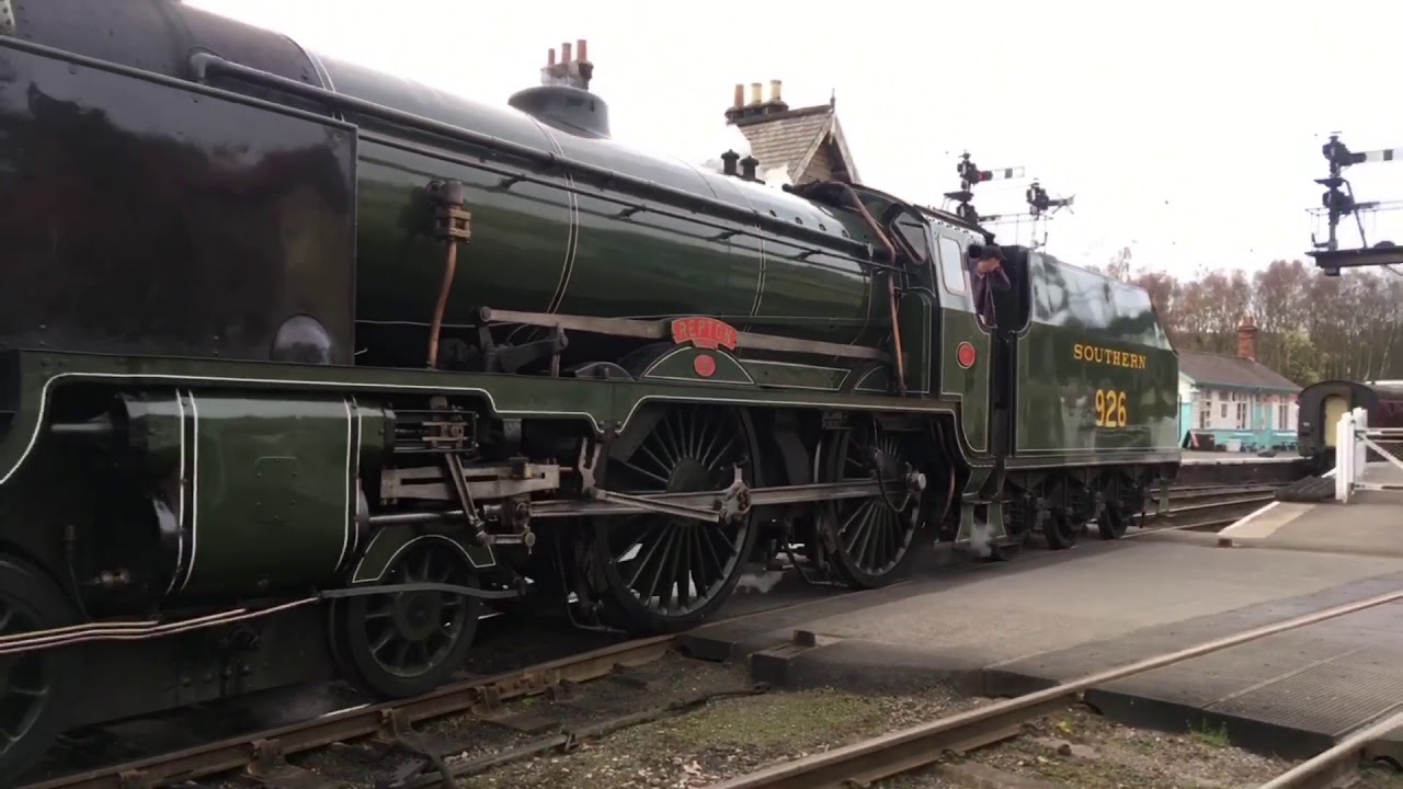 The SR No. 926 “Repton” Steam Locomotive - YouTube