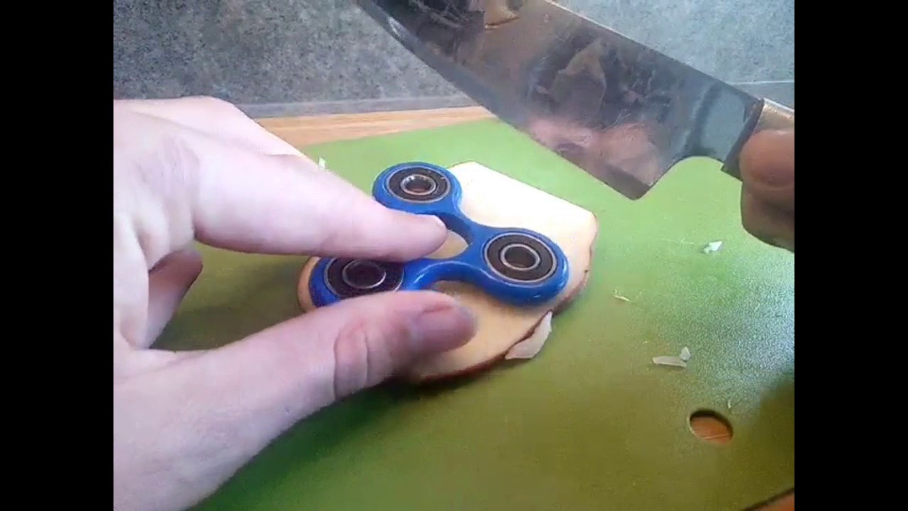POTATO FIDGET SPINNER - YouTube