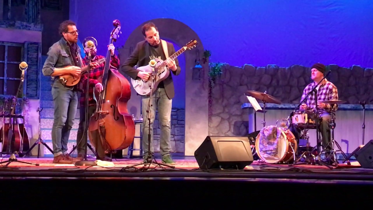 Falco Brothers - Peace of Mind (Infamous Stringdusters Cover) - YouTube