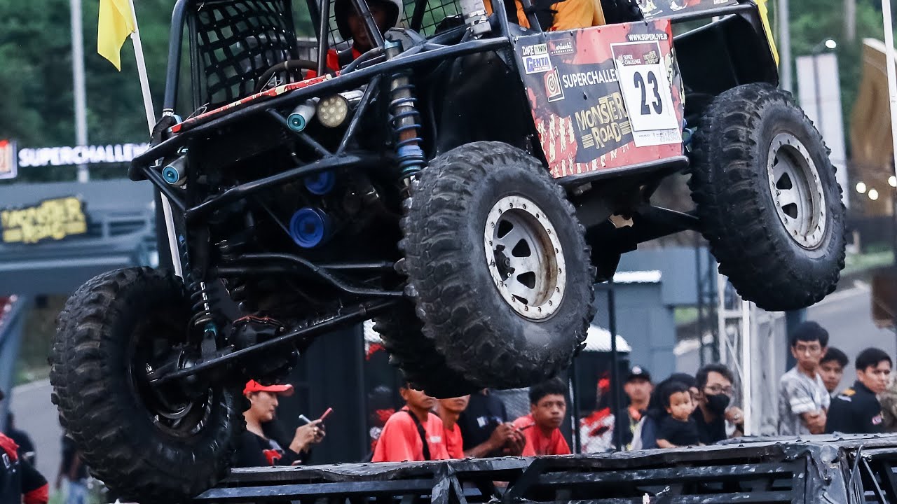 ADU KECEPATAN MOBIL BUGGY MONSTER ROAD CHALLENGE DI SIRKUIT MIJEN ...