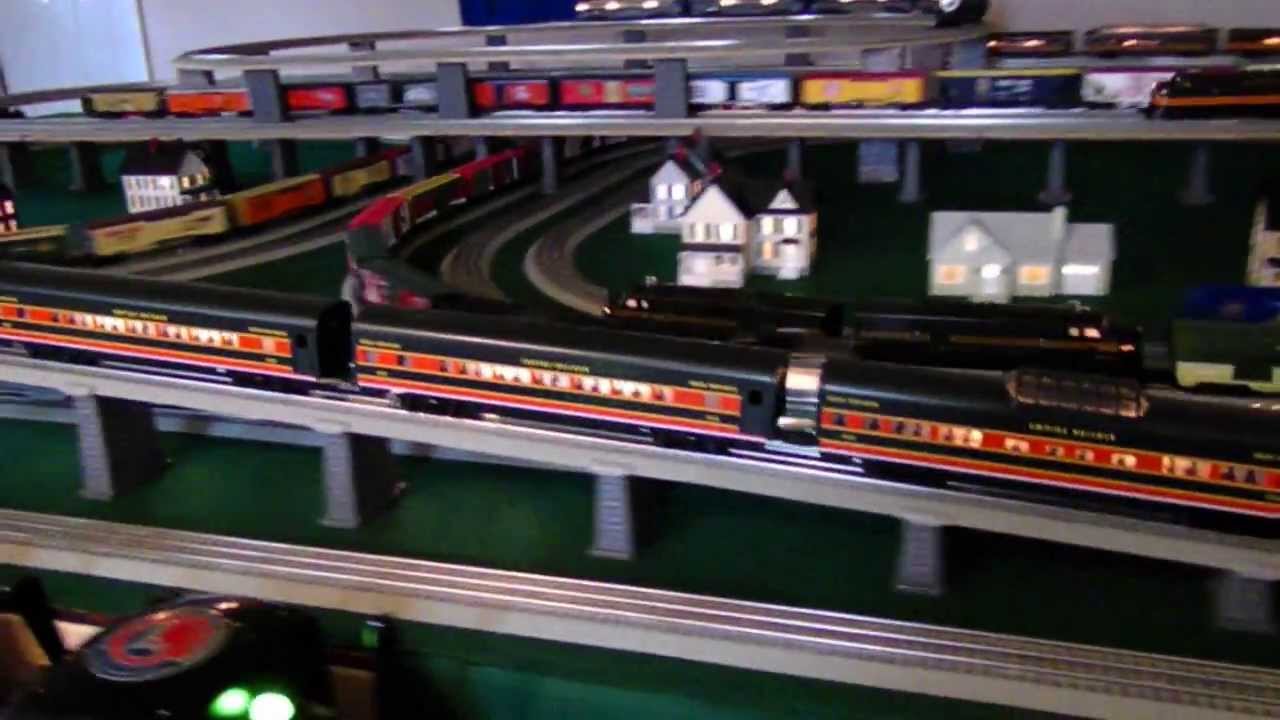 2013 CHRISTMAS LIONEL TRAIN LAYOUT 12 SETS HD VERSION - YouTube