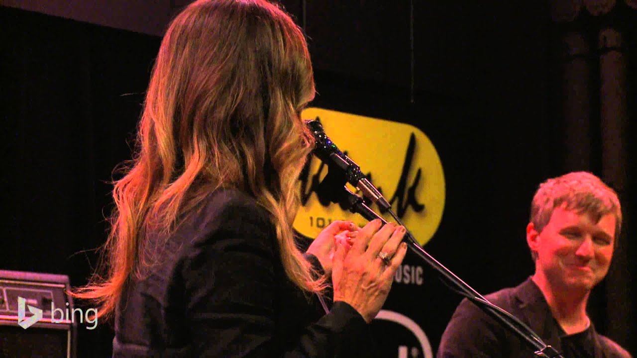 Rita Wilson - Interview (Bing Lounge) - YouTube