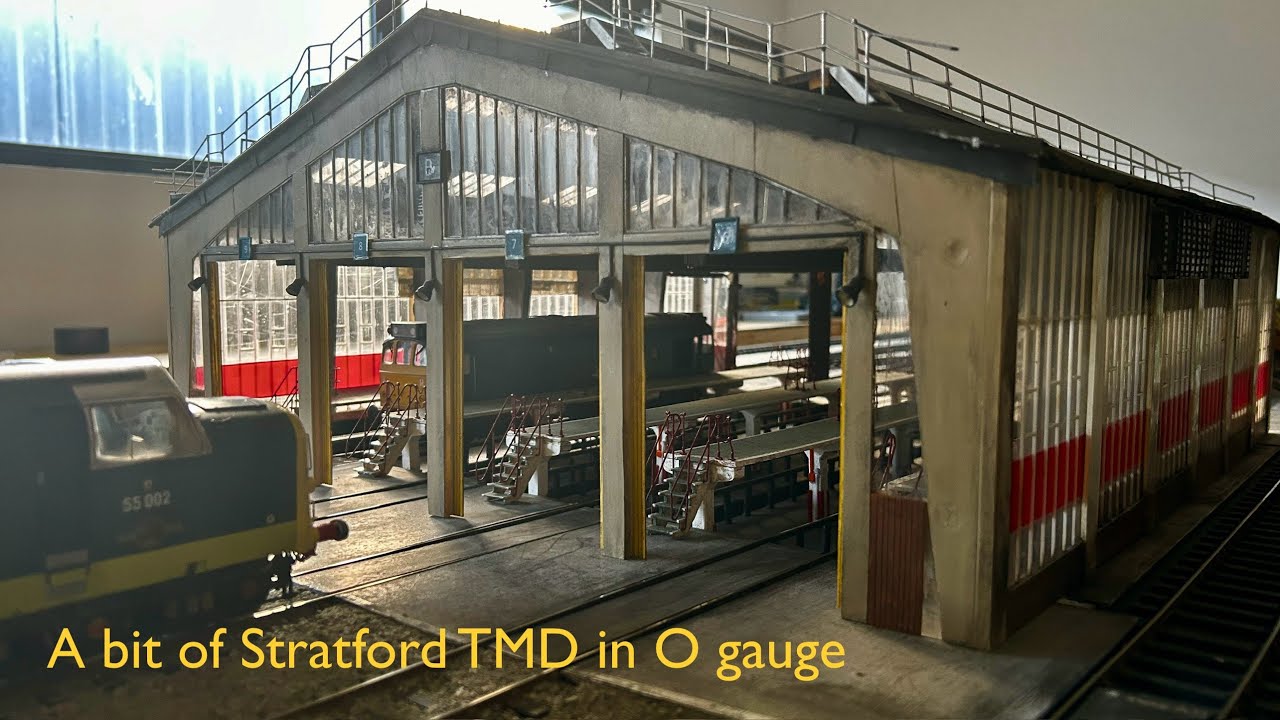A bit of Stratford TMD in O gauge. - YouTube