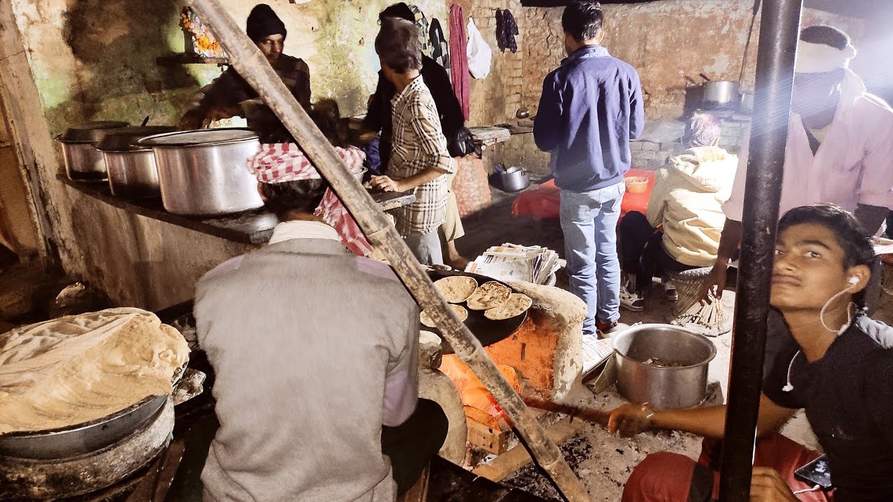 Mathura Street Food | Ram Prakash Hotal Chowki Bagh Bahadur Mathura ...