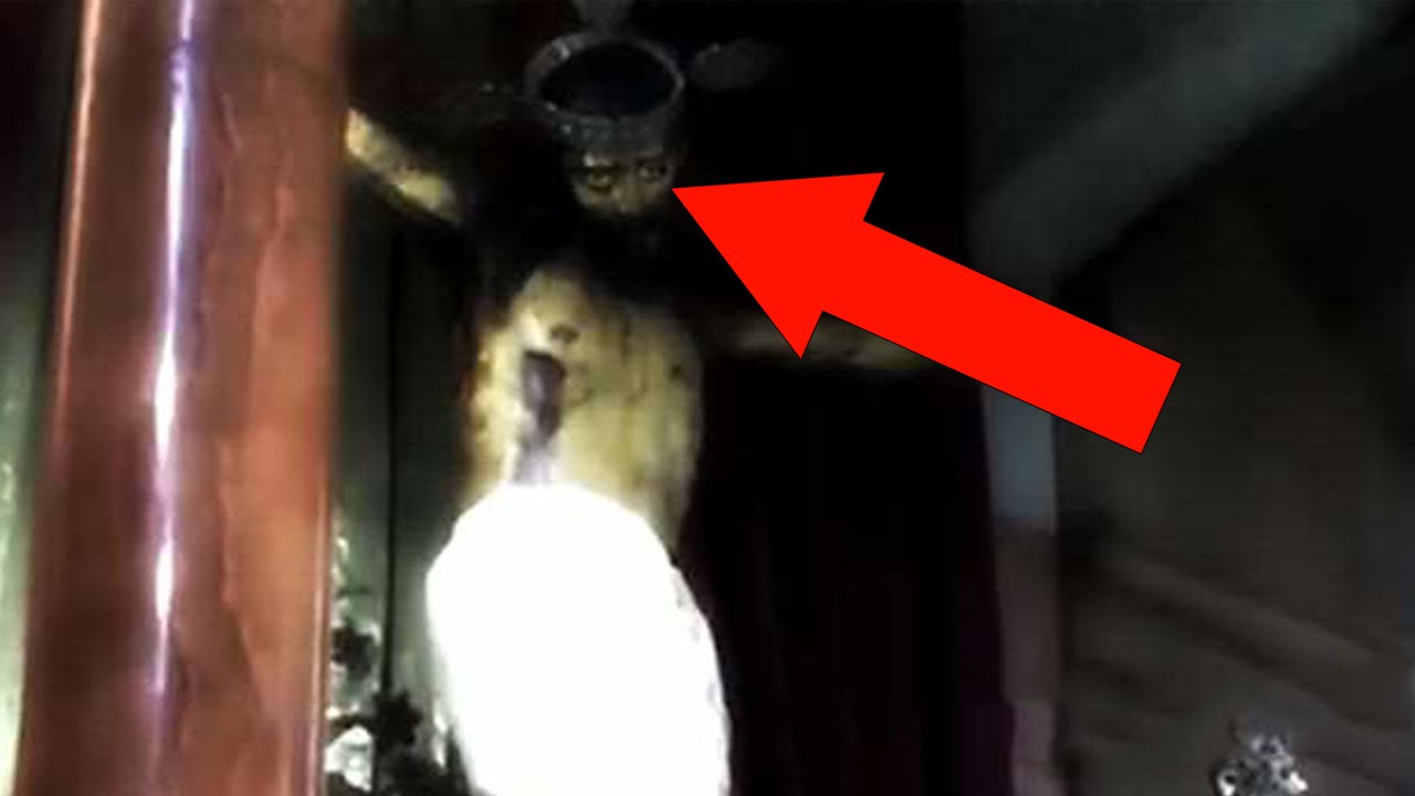 Statue Of Jesus Opens It’s Eyes In Creepy Footage - YouTube