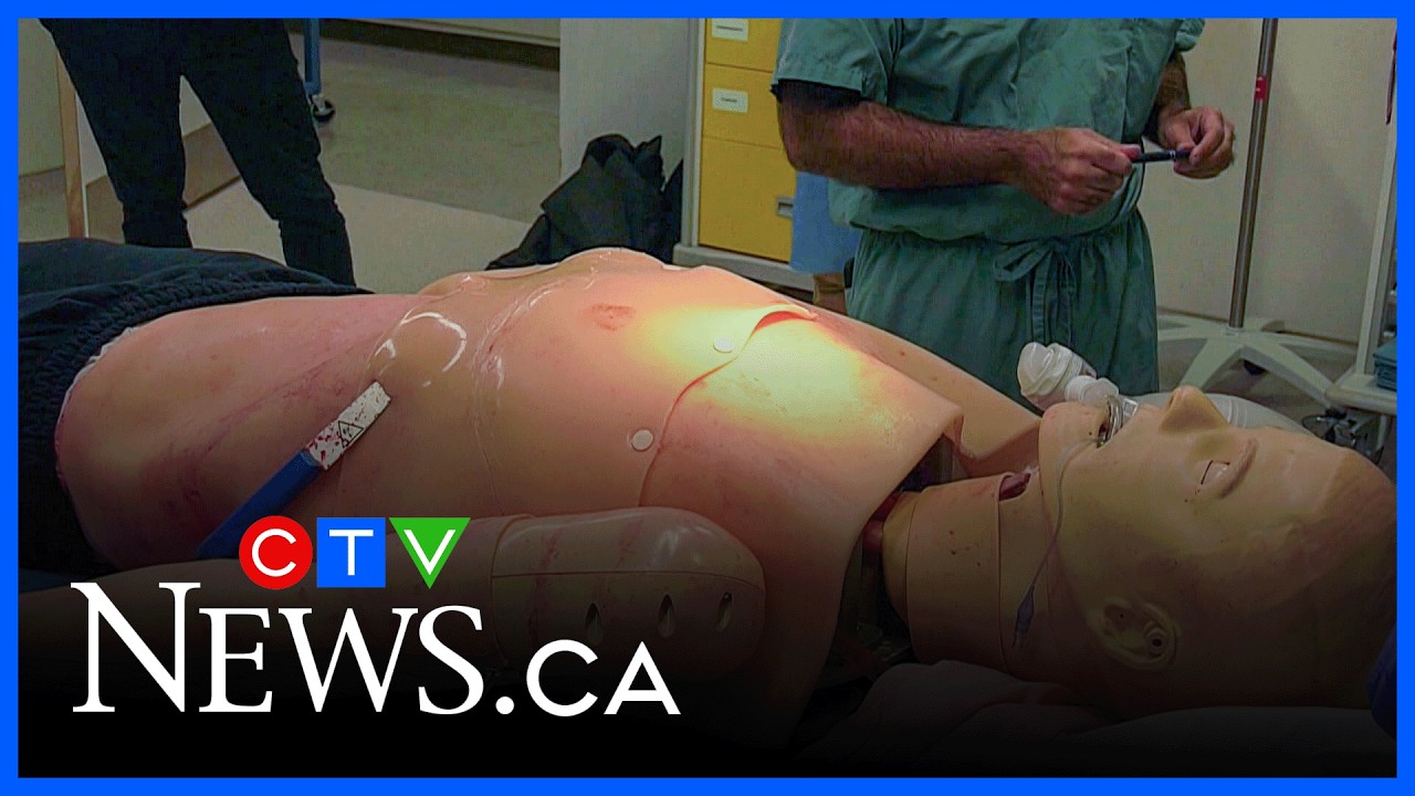 Life-like manikins help medical learning - YouTube