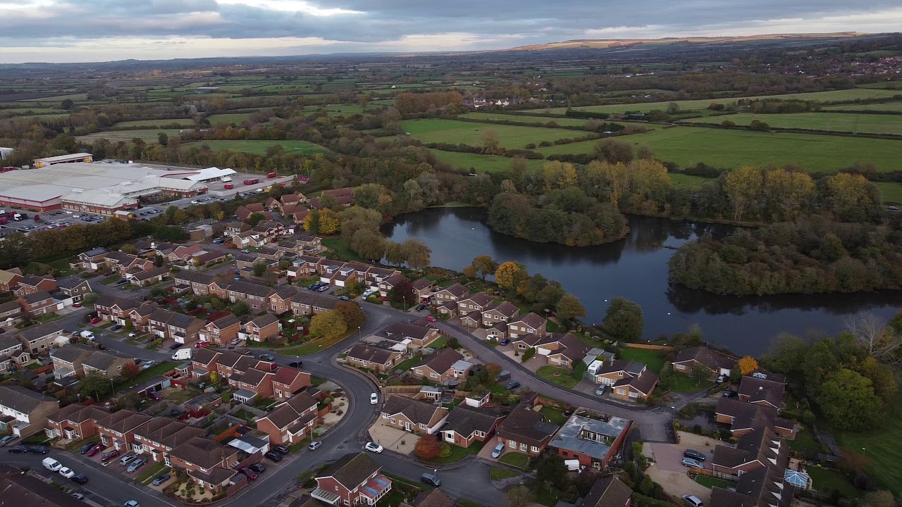 Liden 270 ° View Swindon - YouTube