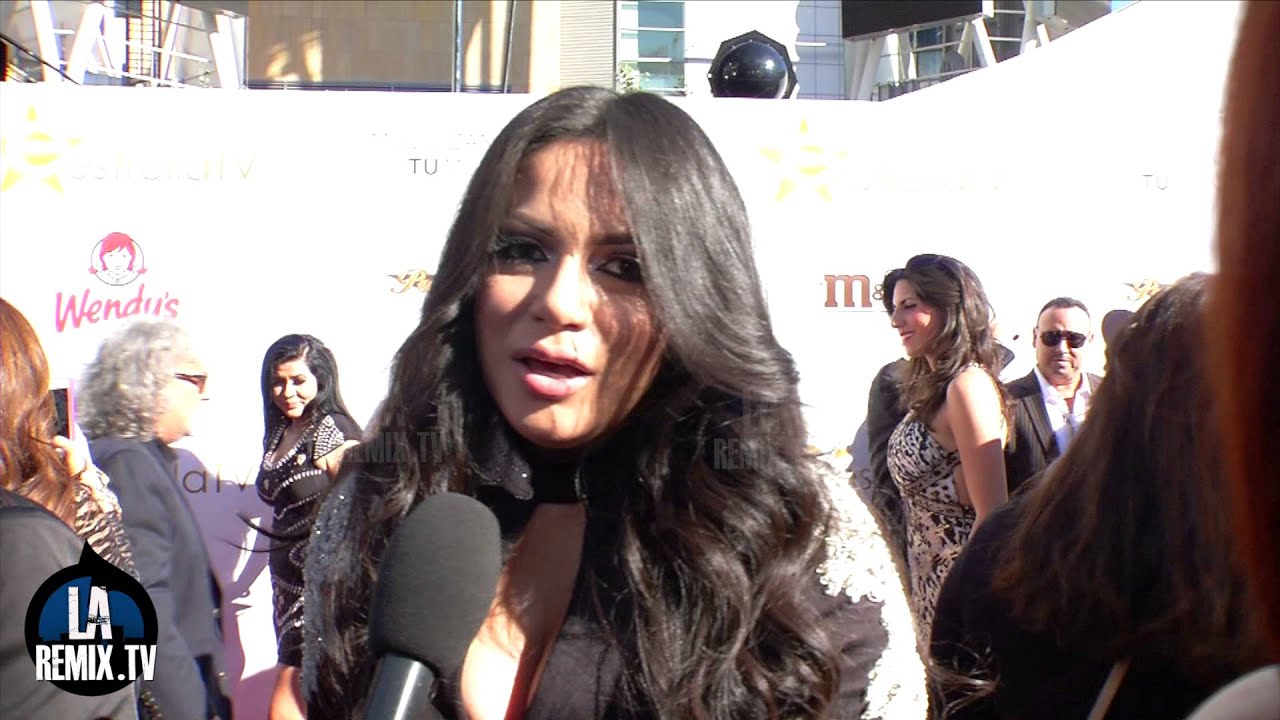 Entrevista a Helen Ochoa alfrombra roja de los Premios de la Radio 2014 ...