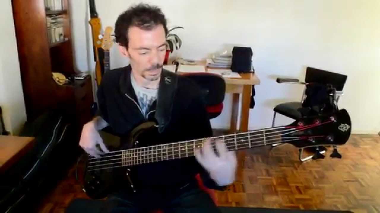 Daniel Alberto Baños - Peg - Steely Dan - YouTube