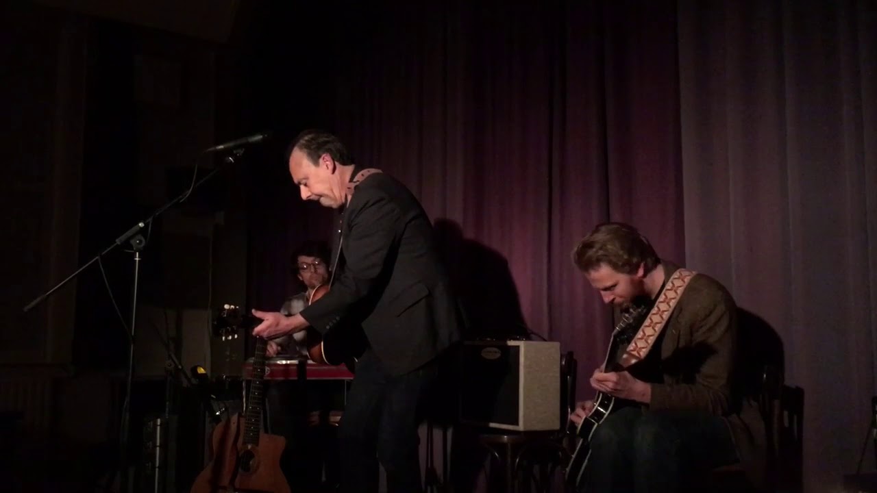 Dan Tuffy Jeroen Kant Matijs Leeuwis, Roodehaan live in Feerwerd - YouTube