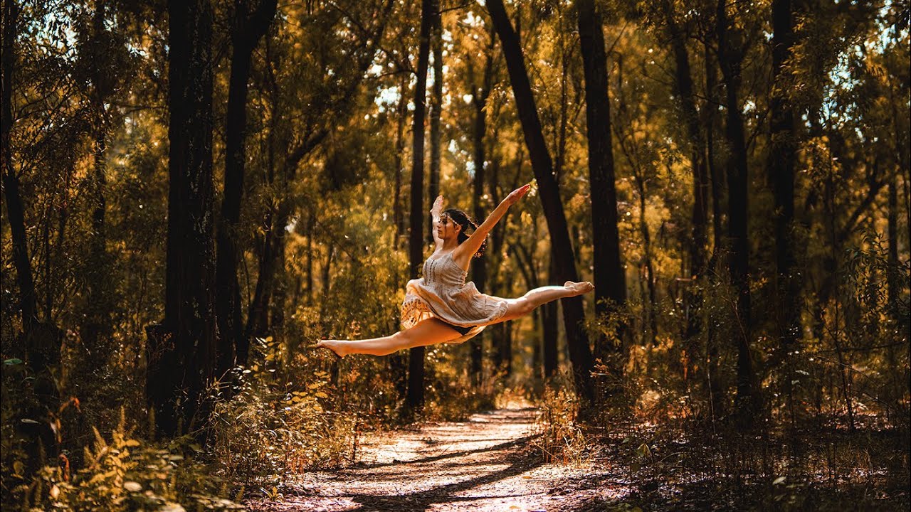 Nature Dance Photoshoot With Kayla - Samyang 50mm f1.4 ii + Sony a7iv ...