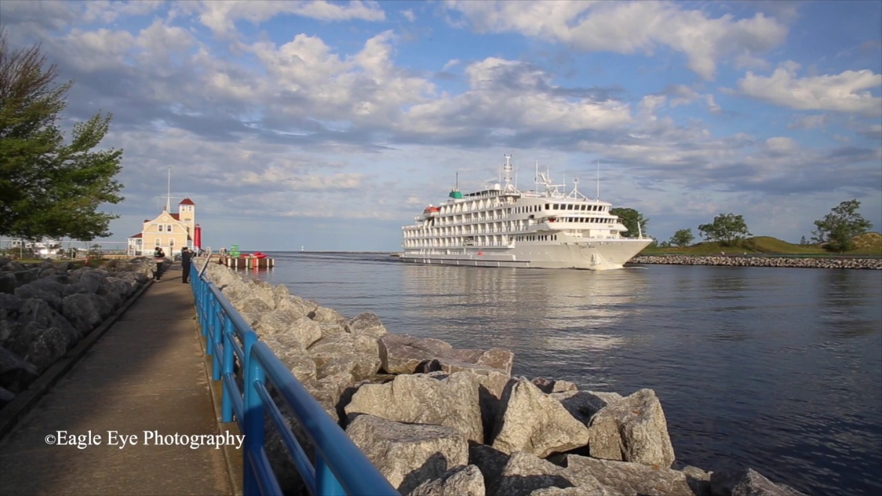 The Pearl Mist Visits Muskegon! - YouTube