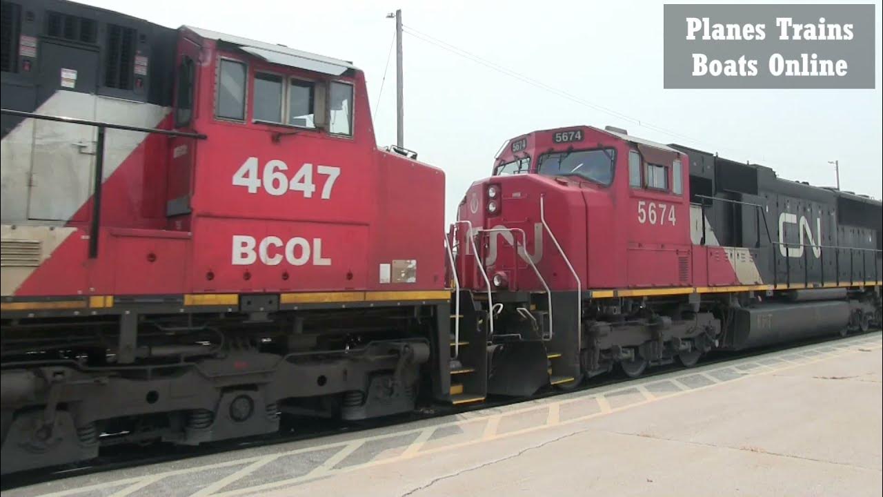 CN 3062, CN 3014, CN 4647 & CN 5674 Engines Manifest Train East From St Clair Tunnel - YouTube