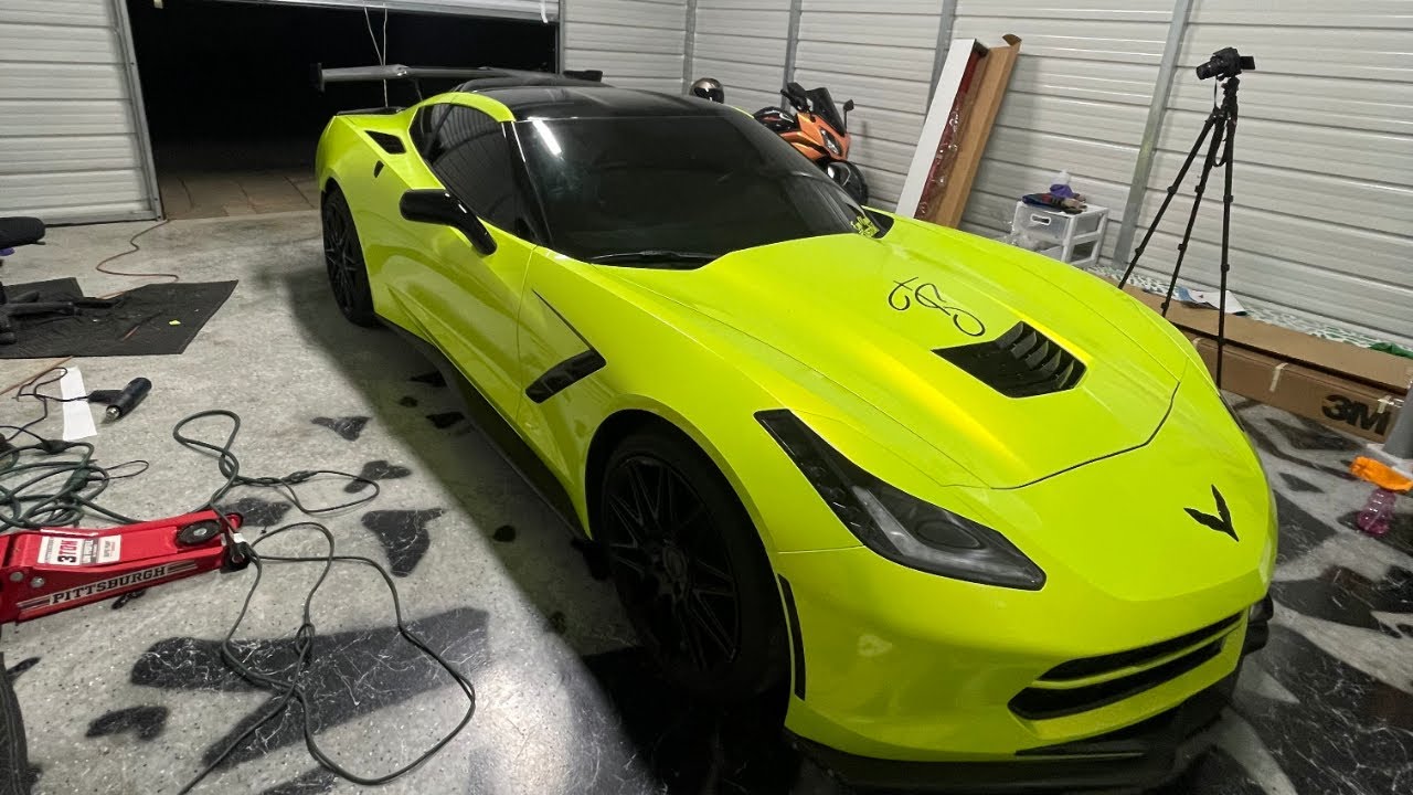 C7 corvette gets crazy wrap! - YouTube