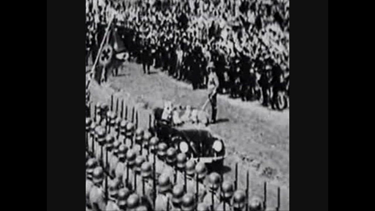 'The VW - Hitler's gift to the reconstruction.' - YouTube