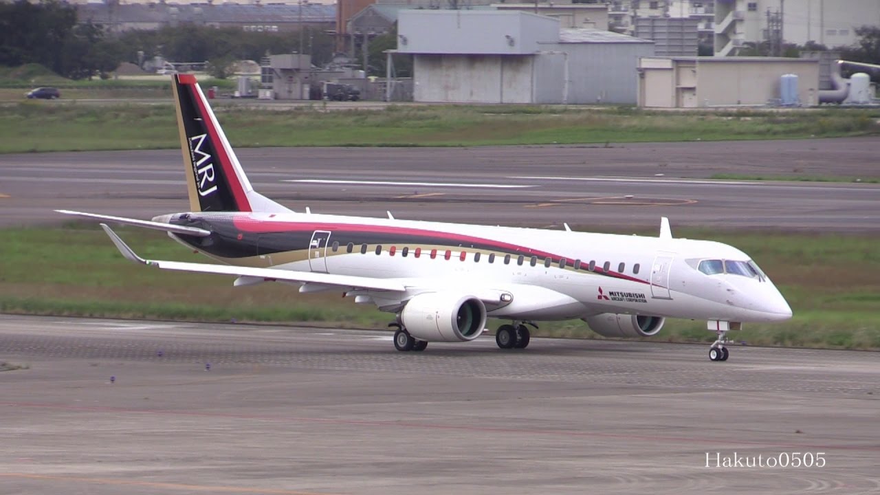 【4号機】Mitsubishi MRJ-90 JA24MJ 試験飛行離陸 - YouTube