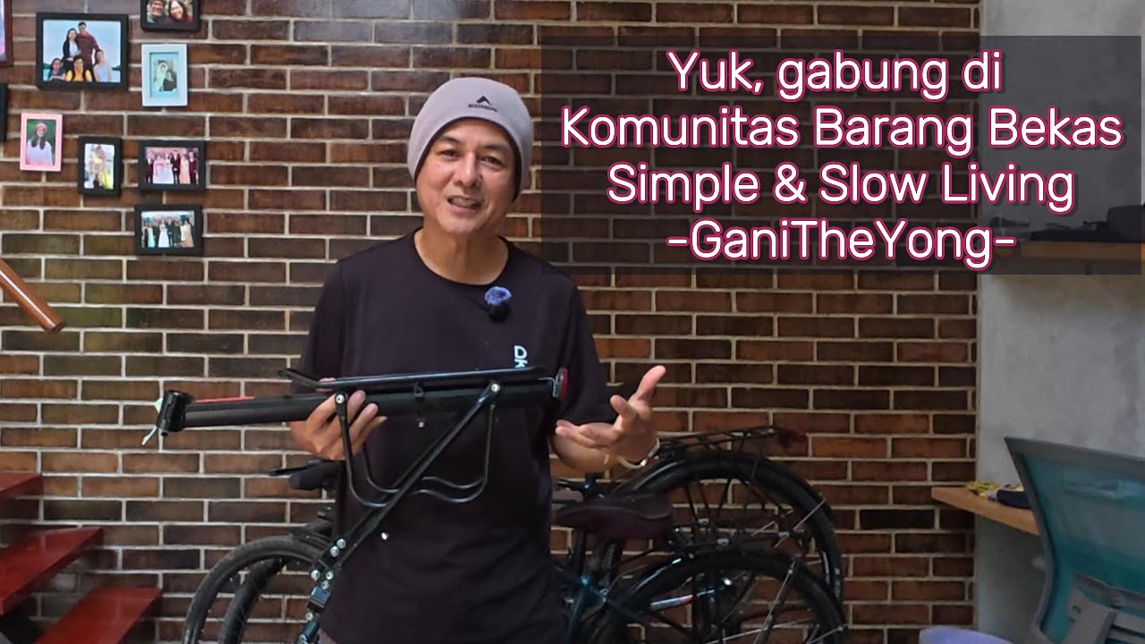 Simple Life : Menjaga Bumi dengan Barang Bekas - YouTube
