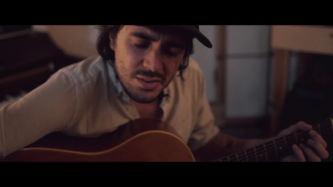 Richard Edwards - Rollin', Rollin', Rollin' (In Studio Performance ...