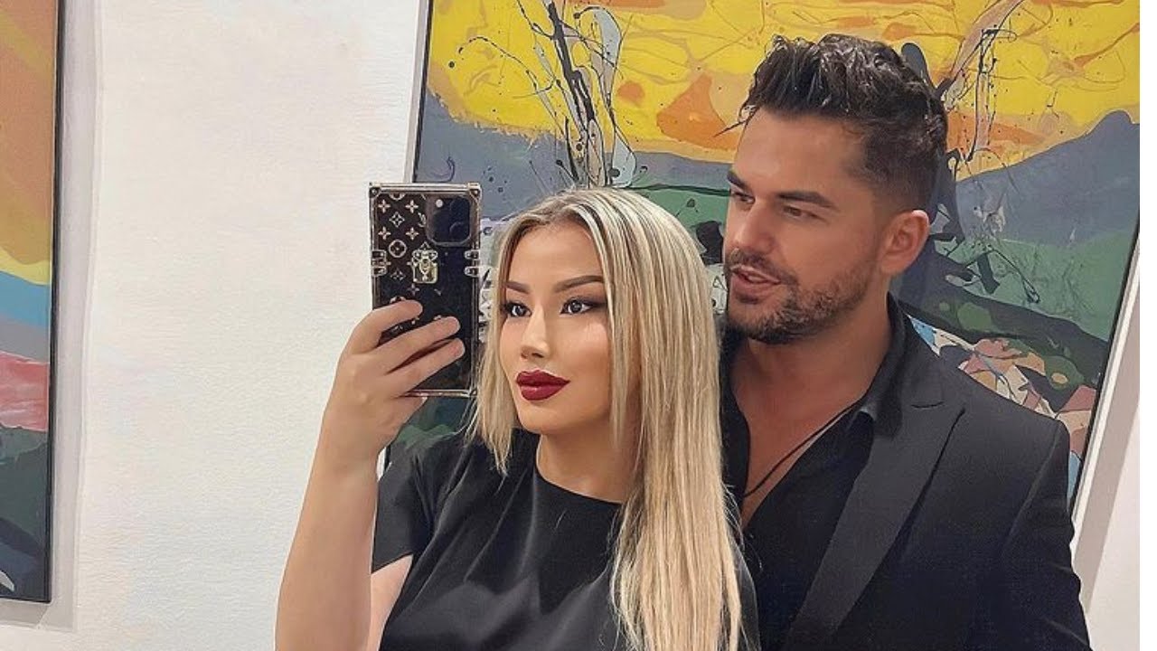 Aferdita Dreshaj Shpat Kasapi Ndahet