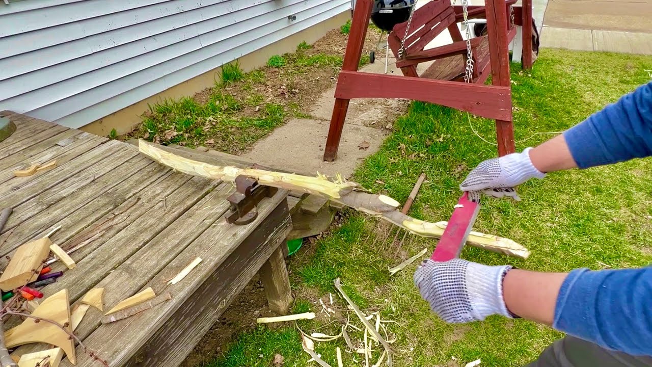 I made a pitchfork handle from the tree in my front yard. - YouTube
