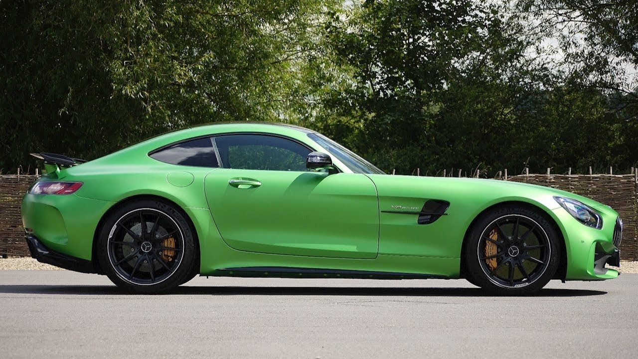 Mercedes-Benz AMG GTR *HELL GREEN MAGNO* - YouTube