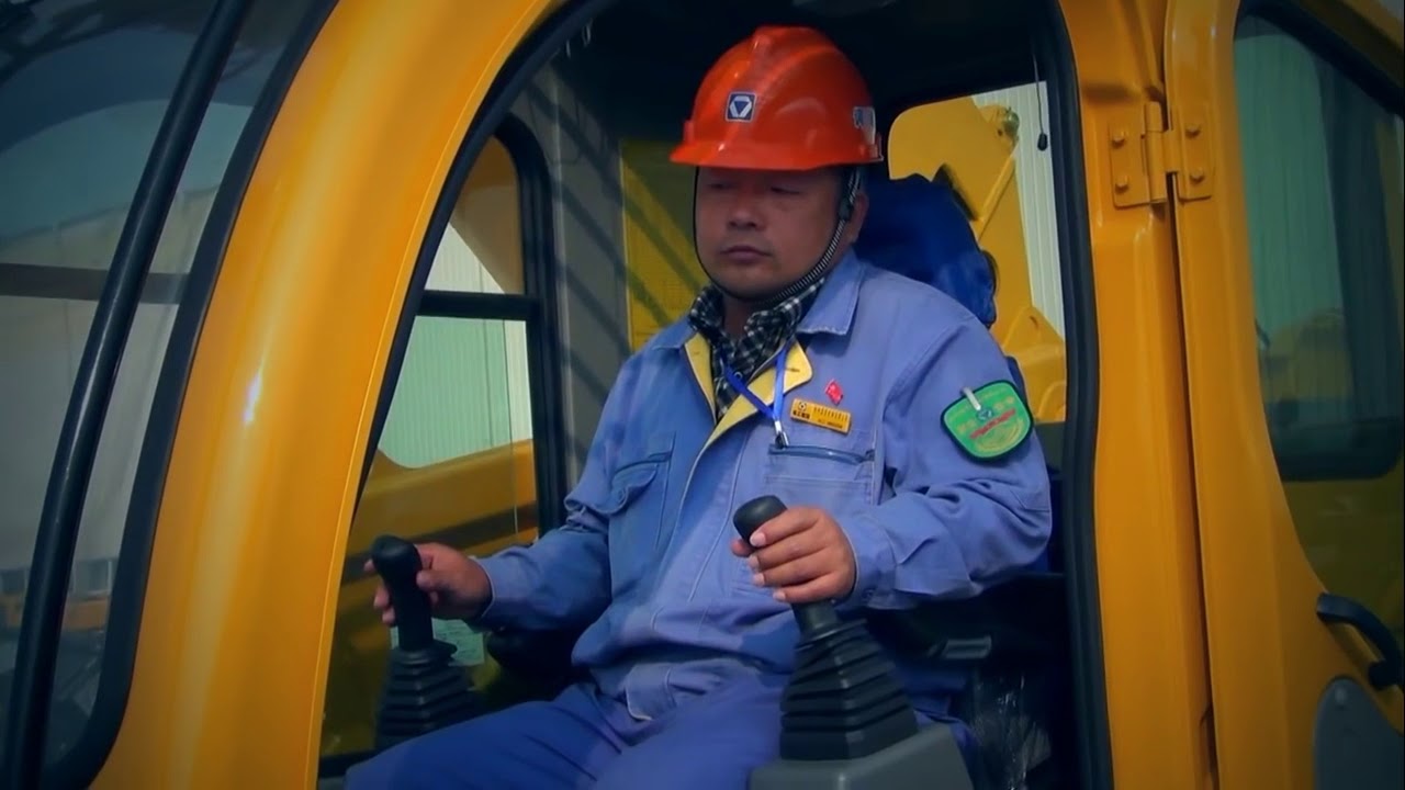 Saudi Arab crane operator(9) - YouTube