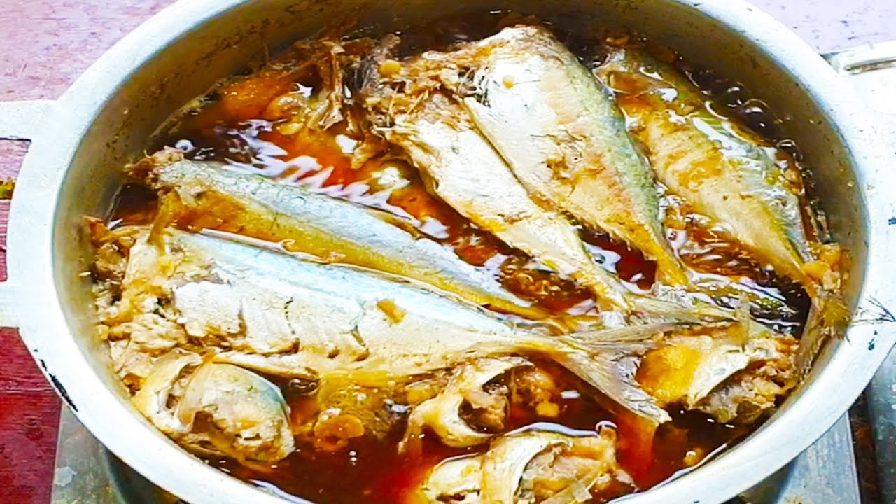 Making Sweetened Braised Mackerels, Braised Mackerel Recipe - YouTube