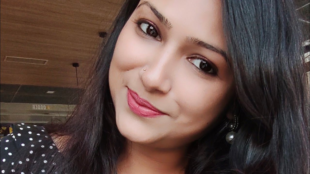 Heeee I am live now ️ - YouTube