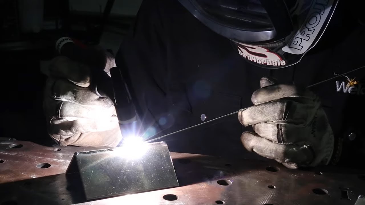 Using Dissimilar Metals for Backing Material When TIG Welding - YouTube