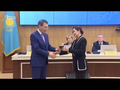 Қарақат Әбден сайлауға кандиат куәлігін алды