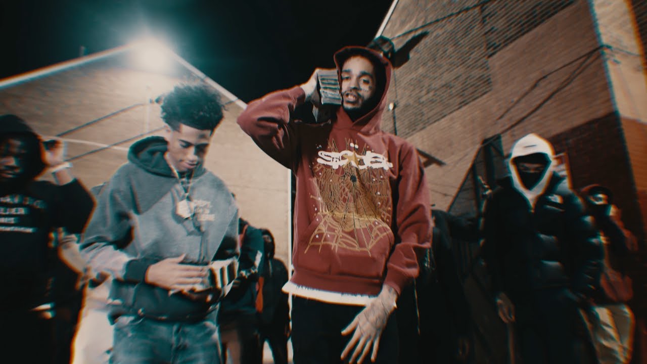 Rahh Foreign "Cash" ft @Ot7QUANNY Official Music Video - YouTube