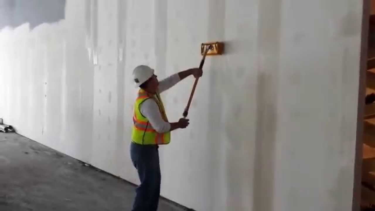 Machine Taping Puma Store . 12 inch box - YouTube