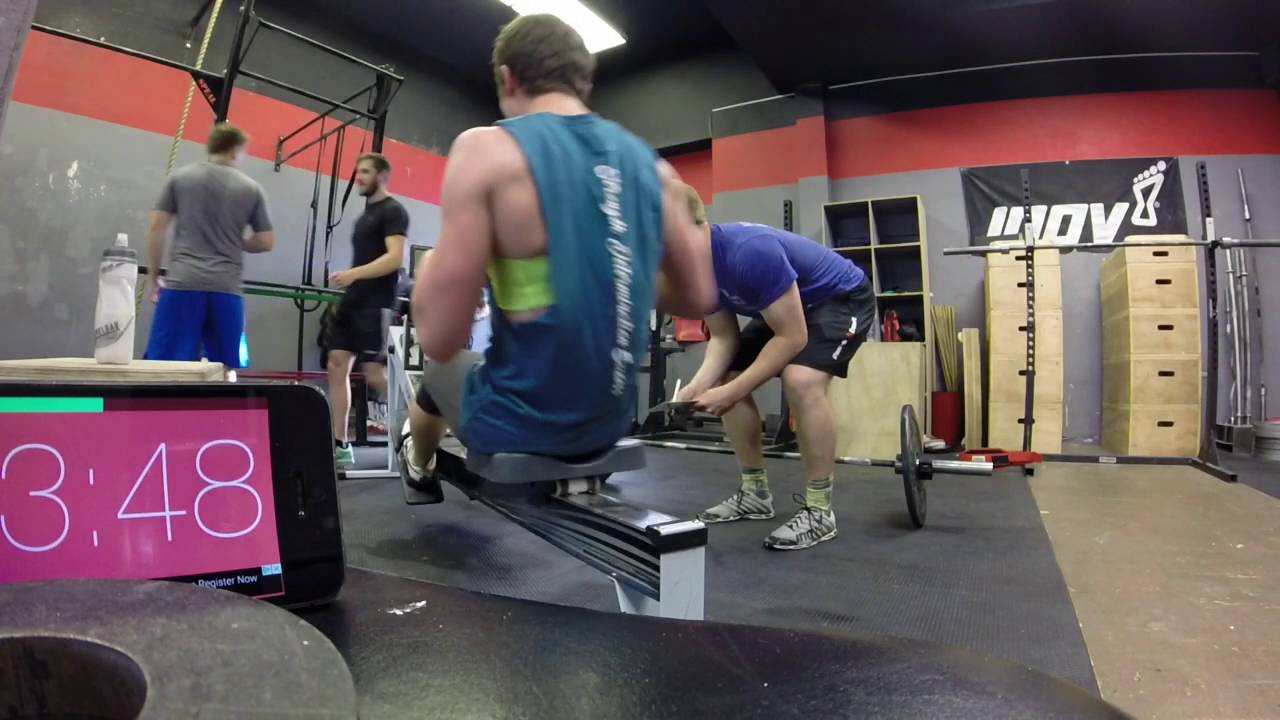 Eleni Smith Cyprus Throwdown Wod3 - YouTube