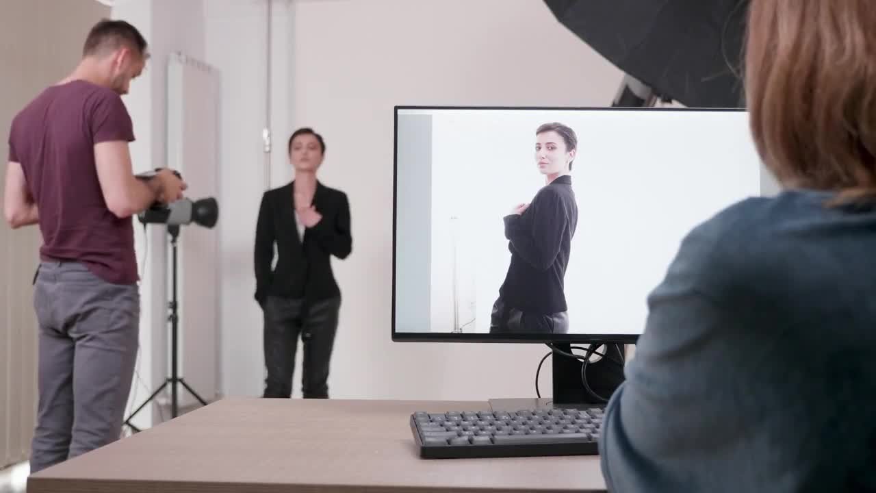 Client On The Set Stock Video - YouTube