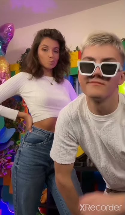 Jeanfils à une nouvelle copine ️ - YouTube