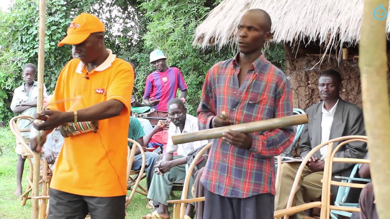 Aloka Ohangla Group - Ruth Nyagenga - The Singing Wells project - YouTube